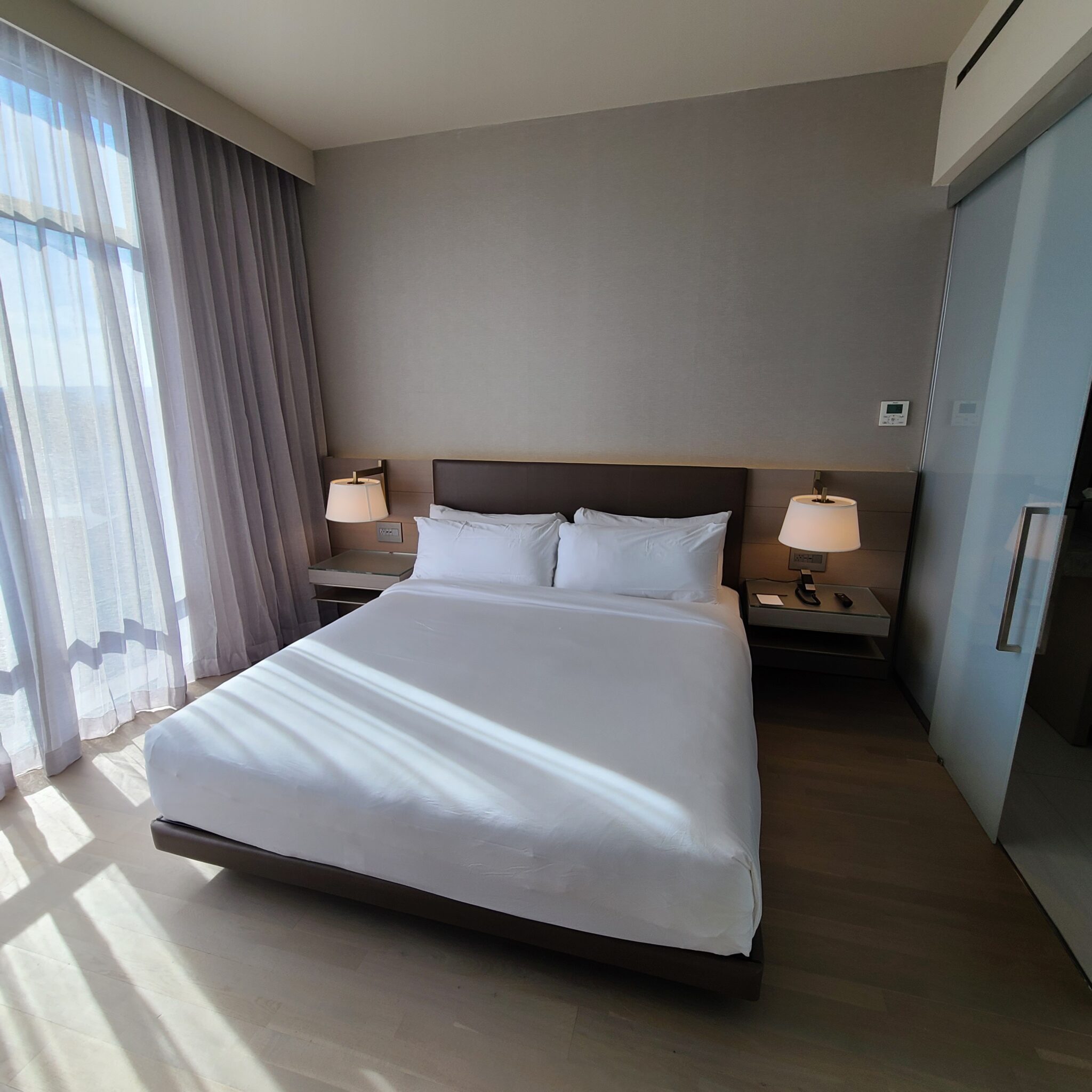 Review: TETRA Hotel, Autograph Collection