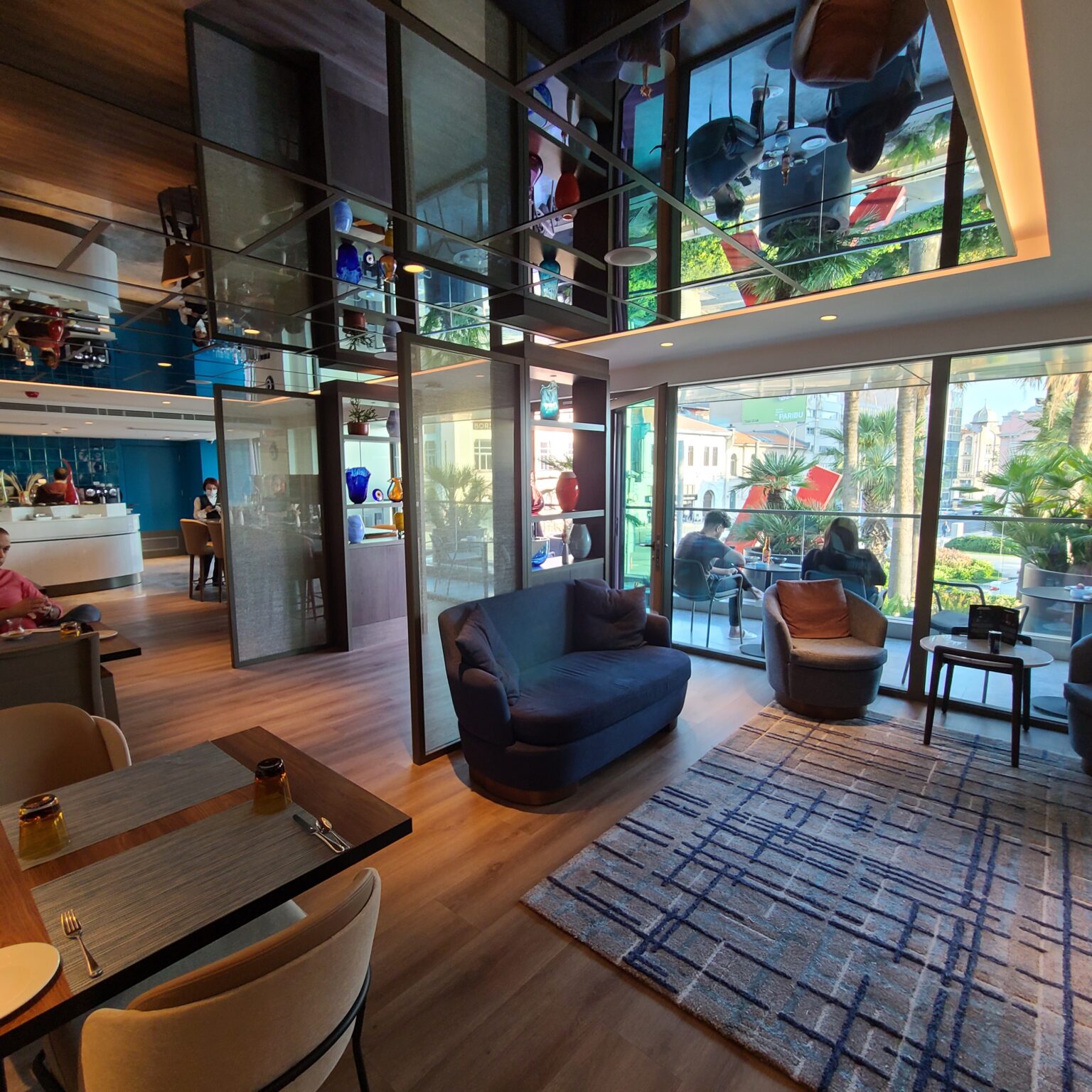 Marriott's Autograph Collection vs. Tribute Portfolio Brands