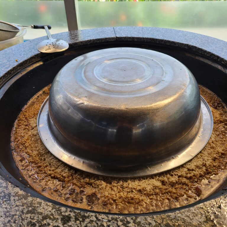 Besh Qozon: Giant Plov Kitchen in Uzbekistan