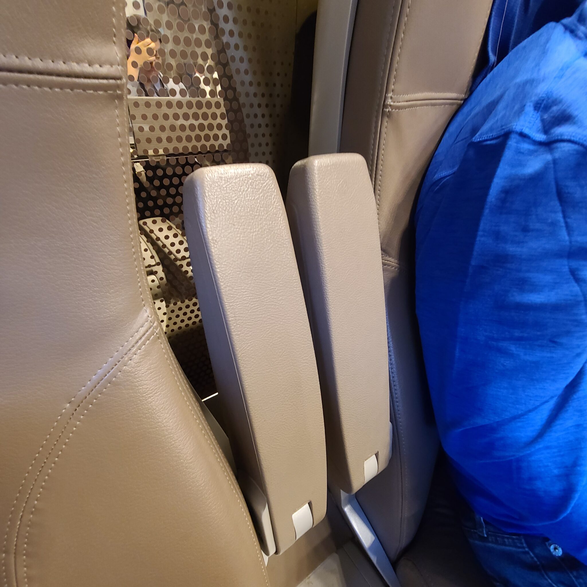 Review: Trenitalia Frecciarossa- Italian High Speed Train (Rome-Naples ...