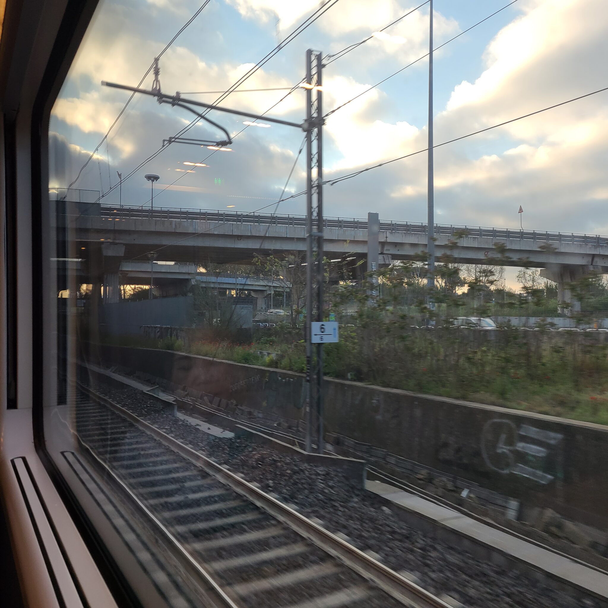 Review: Trenitalia Frecciarossa- Italian High Speed Train (Rome-Naples ...