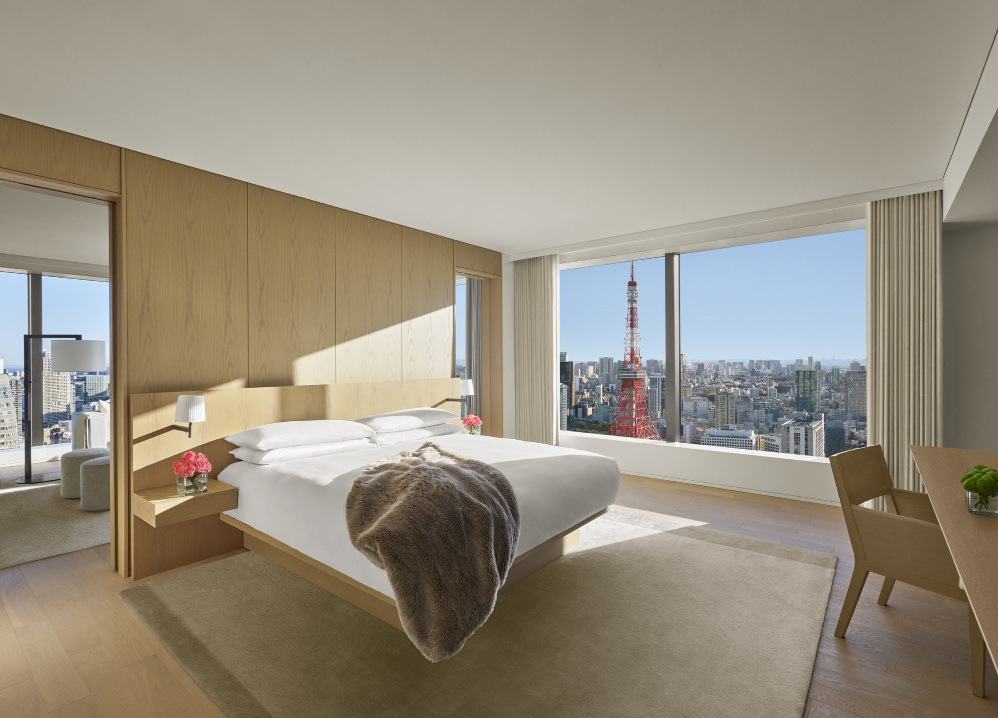 Best Marriott Bonvoy Hotels in Tokyo (Luxury, Upscale, & Budget)