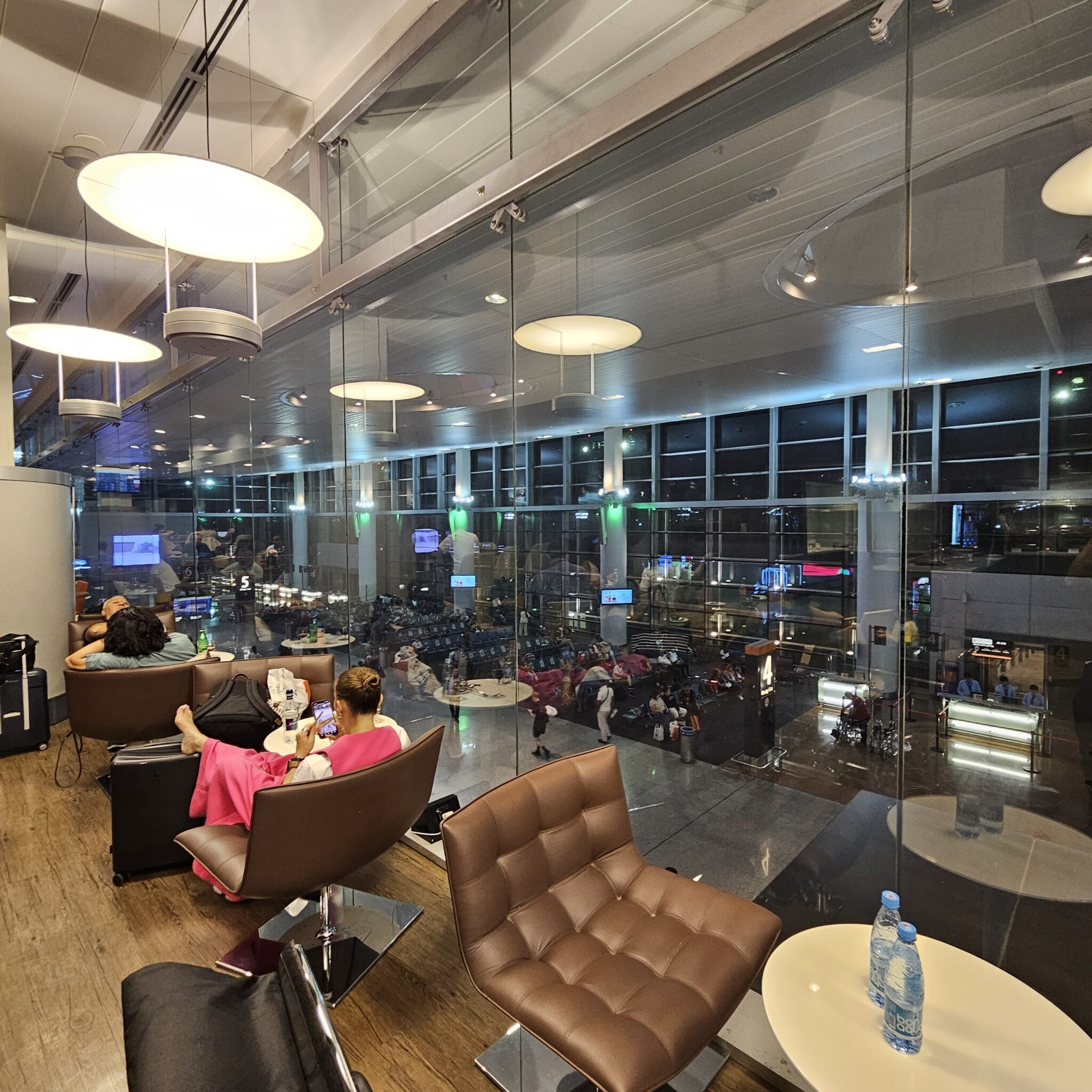 Review: Qatar Airways Boeing 787-8 Business Class (EVN-DOH)